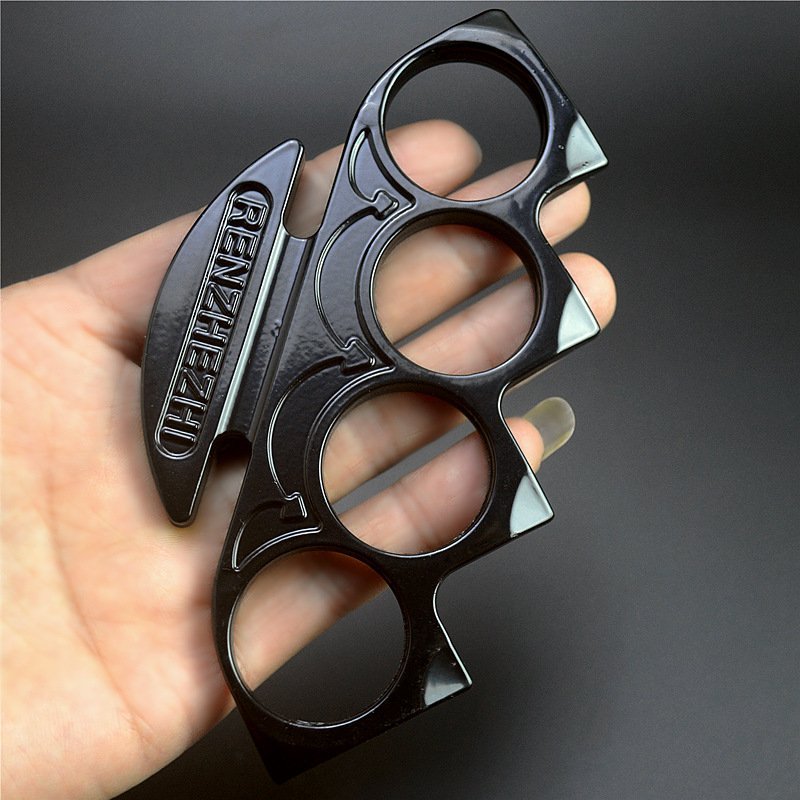 Ninja Four Finger Tiger Fist Buckle Ring - Hidden Knife UK